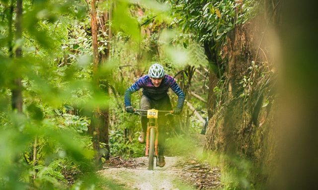 Lightspeed Cycle Jersey launching and racing MTB